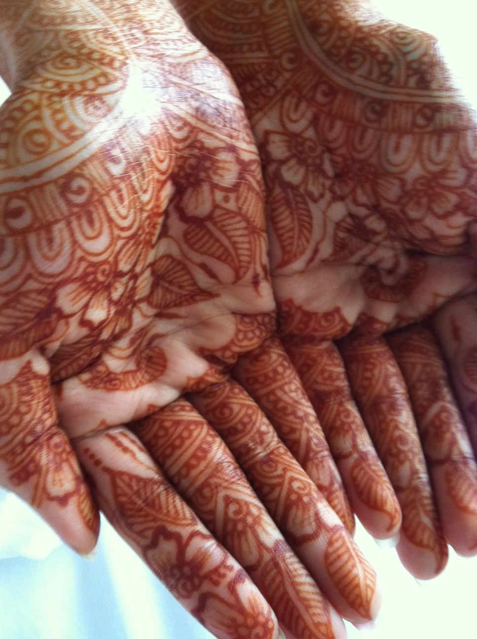 Hands Mehendi – Henna Hongkong